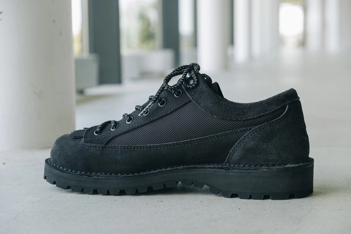 スノーピーク×Dannerコラボ第4弾！歩きやすさにこだわった「DANNER FIELD LOW SP」 | キャンプ・アウトドア情報メディア ...