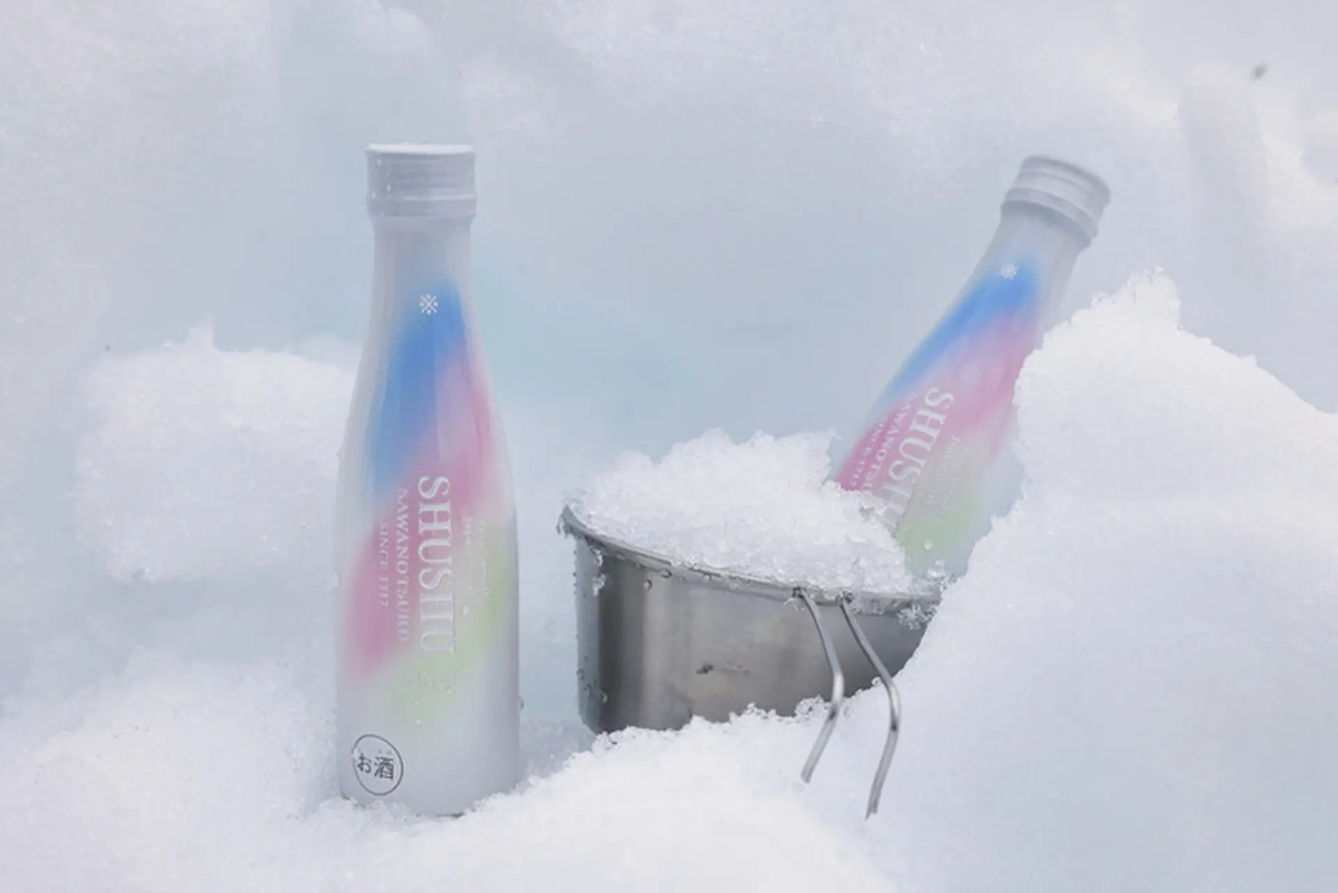 雪中キャンプの楽しさを最大限に引き出すアイデア集！アツアツ鍋や燗酒、薪ストーブを活用 | キャンプ・アウトドア情報メディアhinata