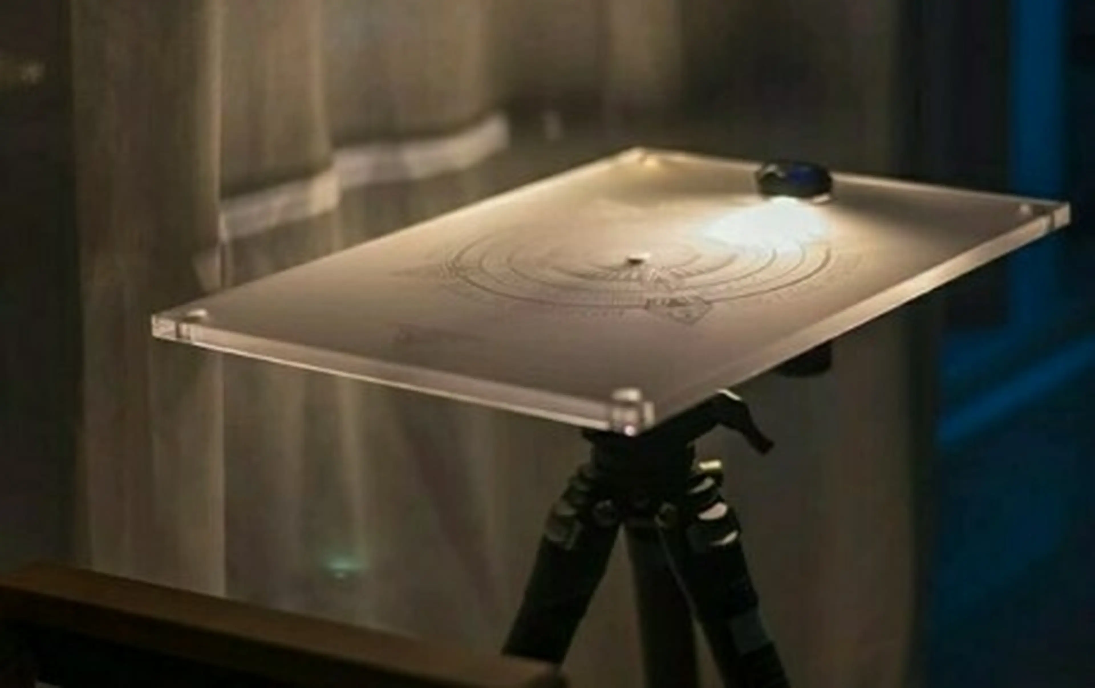 SNSで話題！三脚テーブルのおすすめアイテム11選 | キャンプ・アウトドア情報メディアhinata